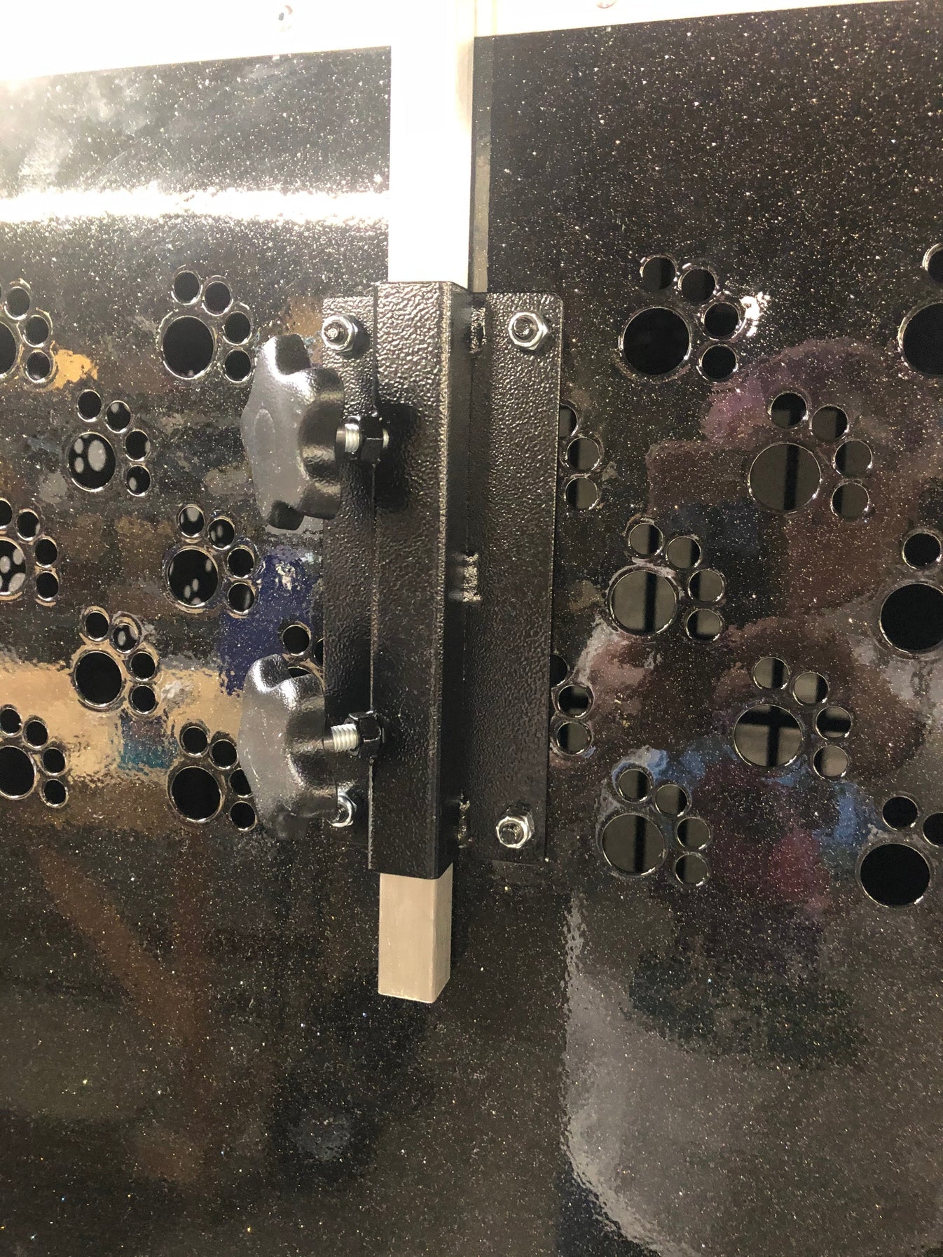 Grooming Arm and Clamp, folding - CRATE | Pet Crates for Air Travel ...