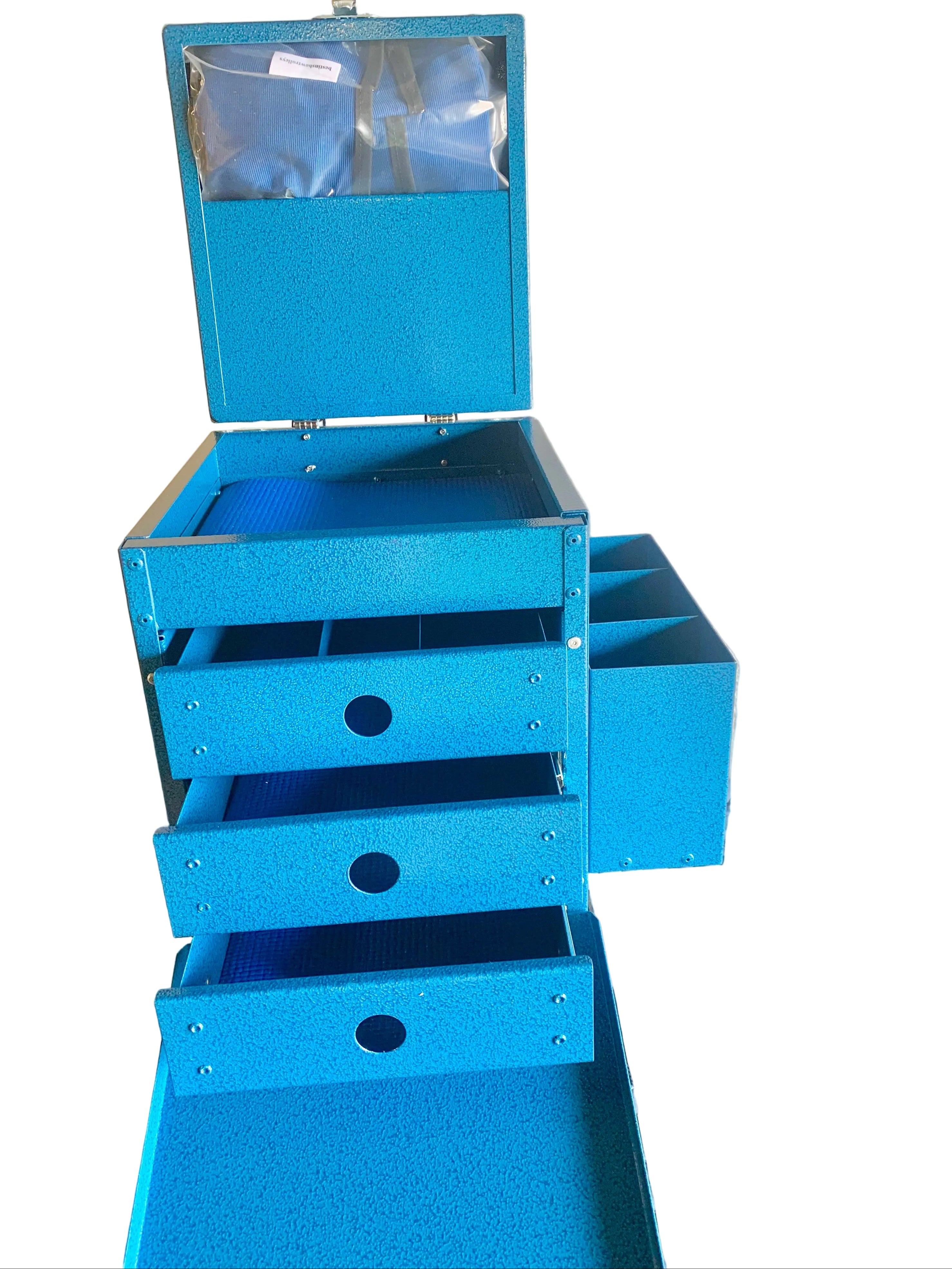 Best in Show Tack Boxes – Best In Show Trolleys